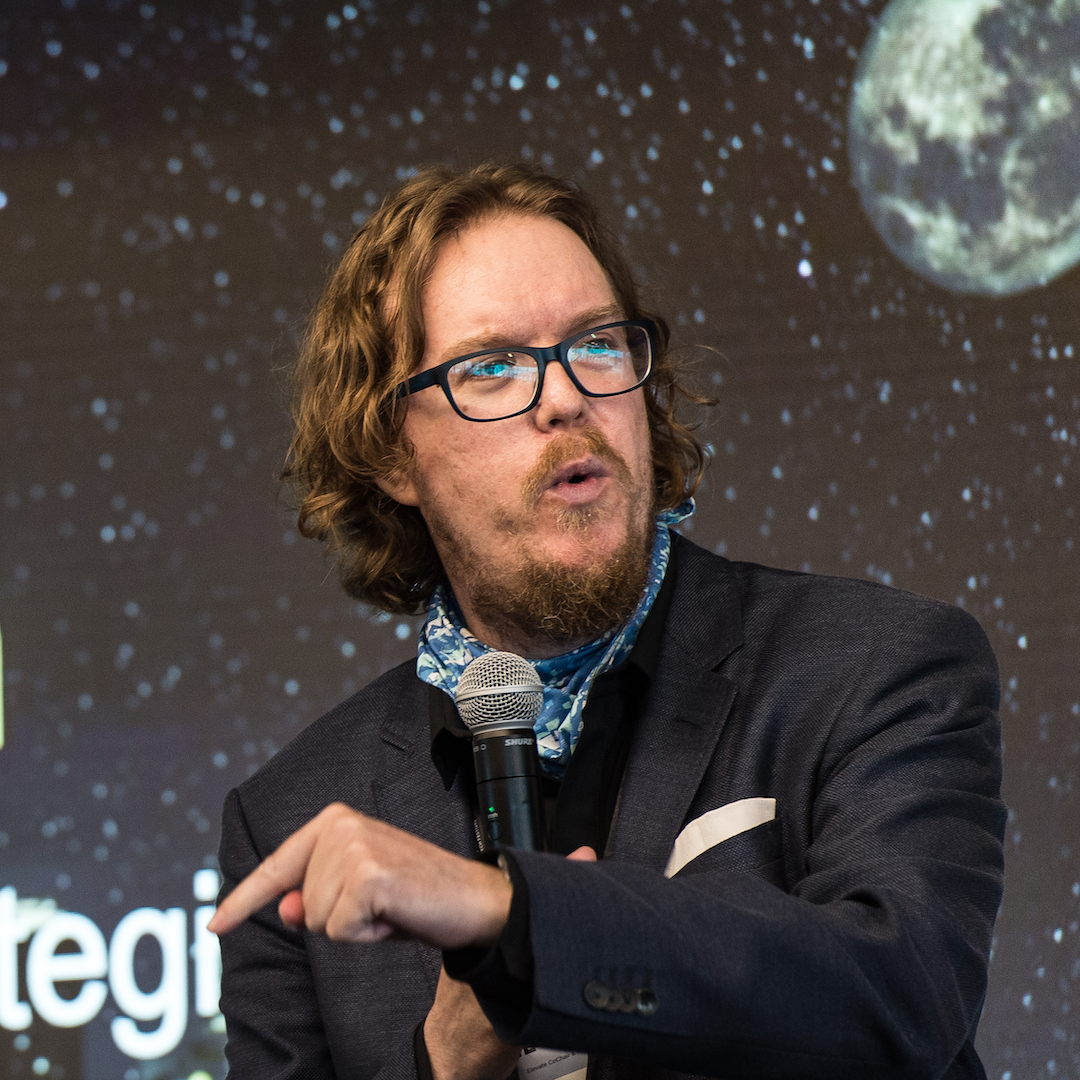 Jesse Hirsh – Agriculture, Artificial Intelligence (AI) | Talent Bureau