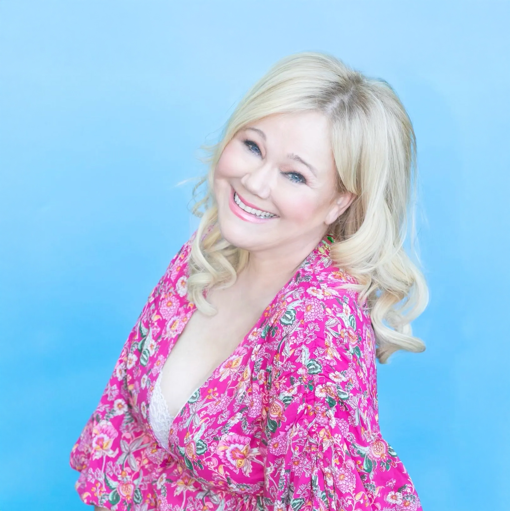 Caroline Rhea – Celebrity Appearances, Comedy | Talent Bureau